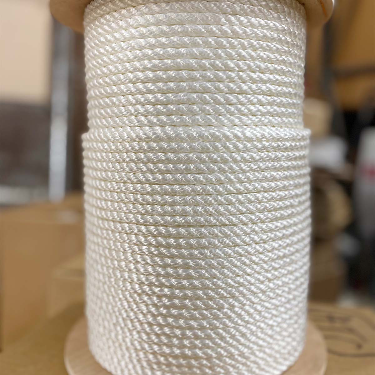 White Twisted 3-Strand Nylon Rope (600 Ft. Spool) – Phoenix Rope & Cordage